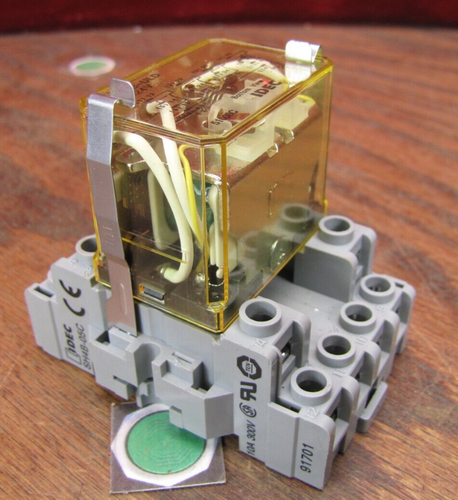 Idec 24v Relay with SH4B-05C Socket 14 pin RH4B-ULD DC24v | eBay