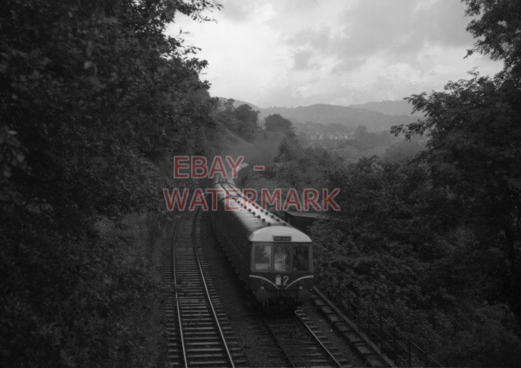 PHOTO DMU 2 X 3 CAR SUBURBAN SETS ON TONTEG BANK BETWEEN TREFOREST ...