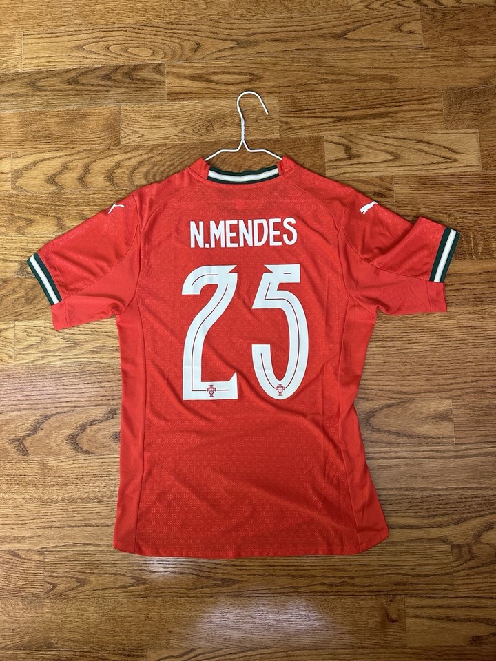 Player Version Portugal 2025 Home Jersey #25 N. Mendes: Size Medium ...