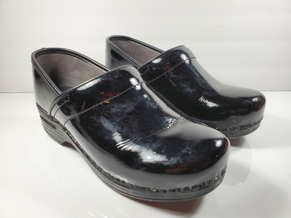 dansko Women's Shiny Black Slip On Clogs - Size 38 | eBay