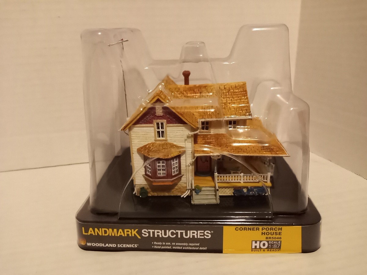 HO Scale Porch House Woodland Scenics HO Scale Corner Porch House ...