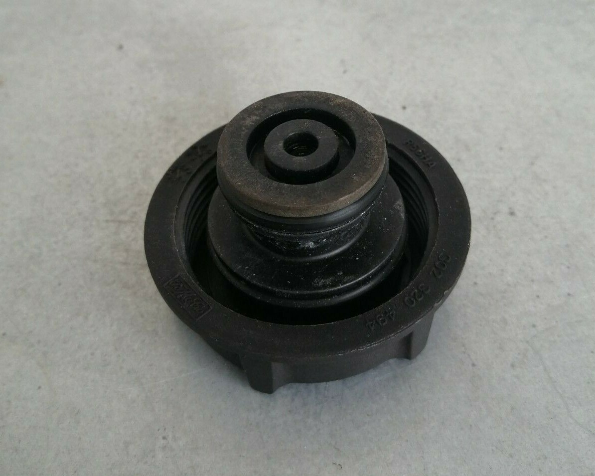 Volvo V50 2005 Water Coolant Tank Reservoir Cap 302320494 Rag60310 for ...