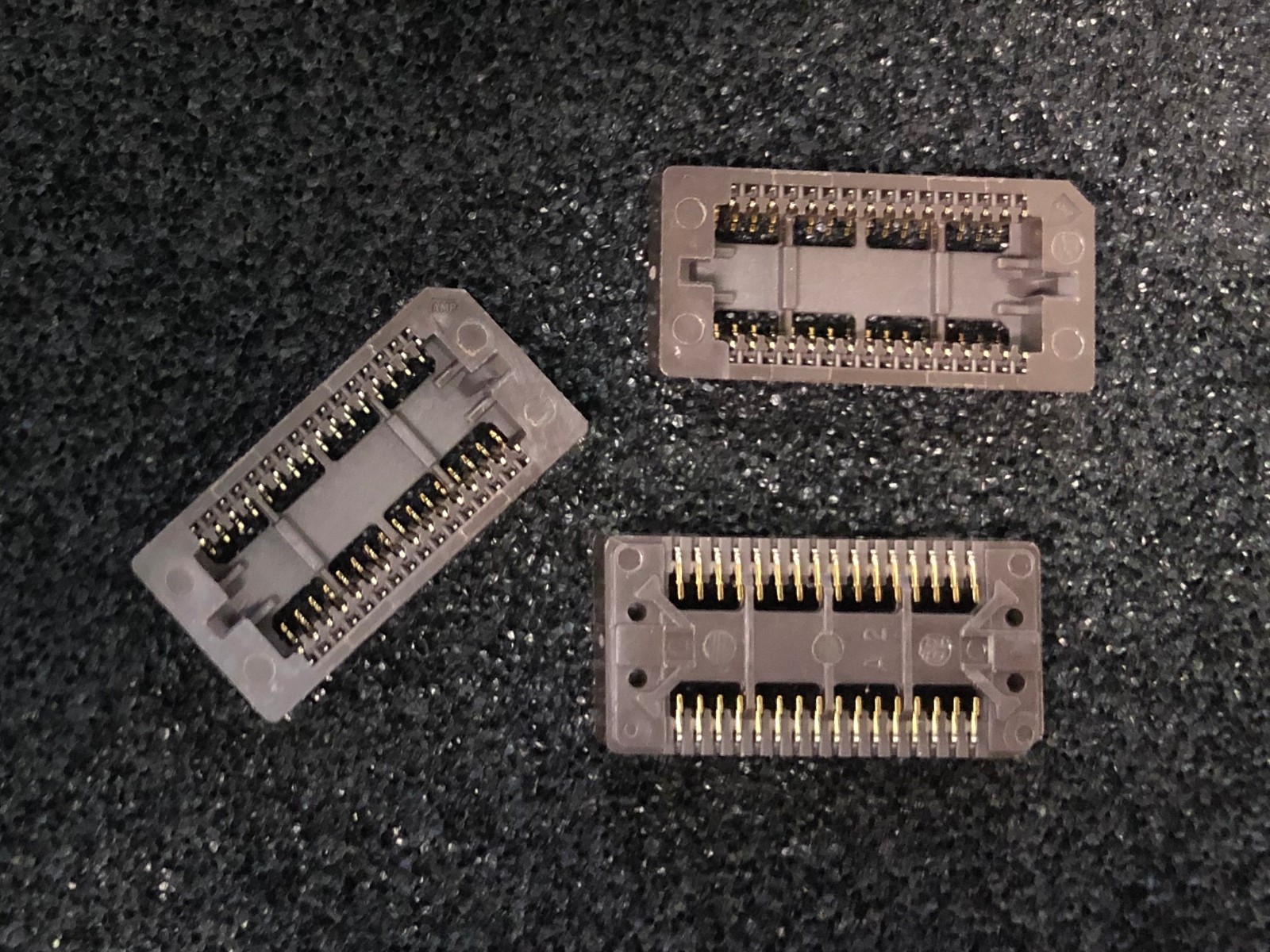 AMP 3-822411-1 IC Socket, SOJ32, 32 Contact(s) **NEW** Qty.2 | eBay