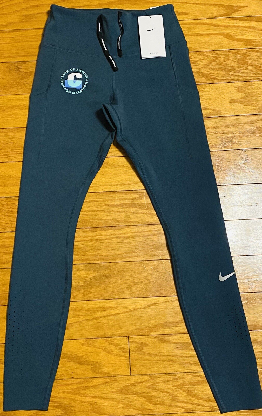 $100 NEW Nike Womens Chicago Marathon Epic Luxe Mid-Rise Tights FD2711 ...