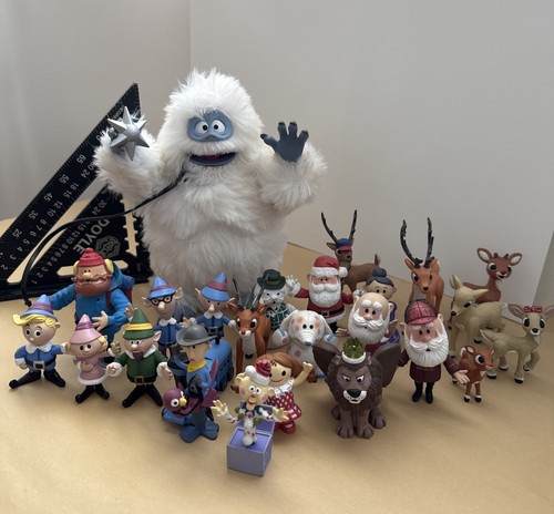 Memory Lane Rudolph Reindeer Holiday Figurine Collection Humble Bumble ...