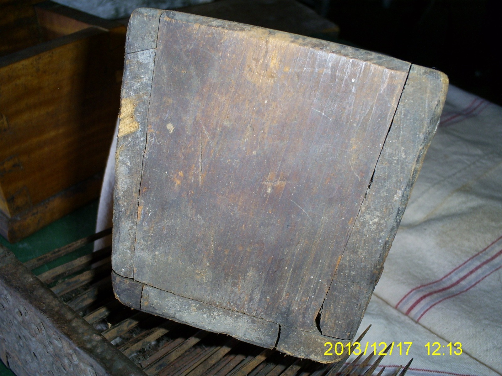 Antique Primitive Flax Comb Carding Farm Tool Cloth Linen Box Cover ...