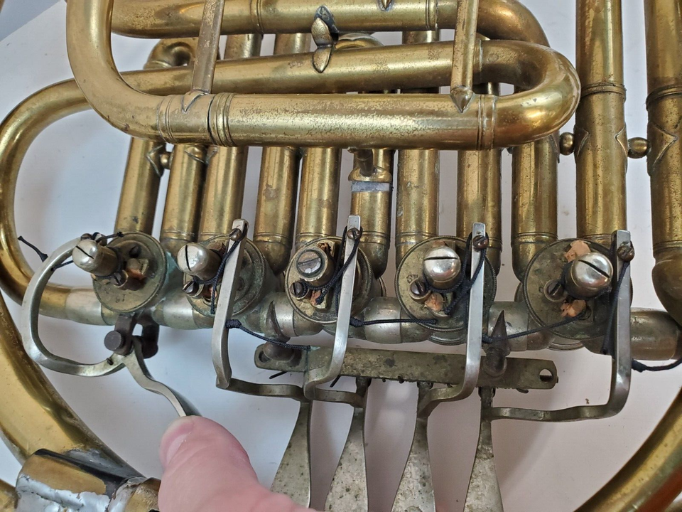 CARL GEYER CHICAGO 5-VALVE SINGLE Bb FRENCH HORN NEEDS WORK FOR ...