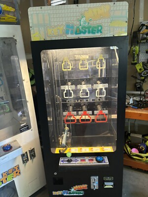 Key Master Prize Redemption Arcade Machine | eBay