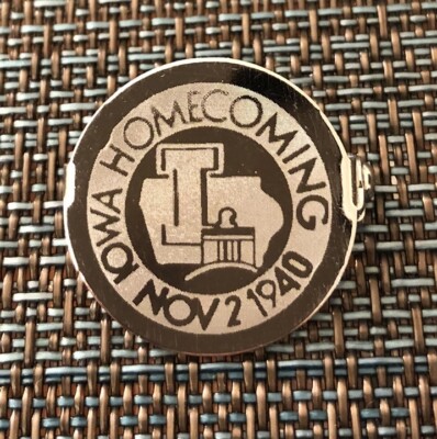 1940 UNIVERSITY OF IOWA HOMECOMING Football 1" Pin Button | eBay
