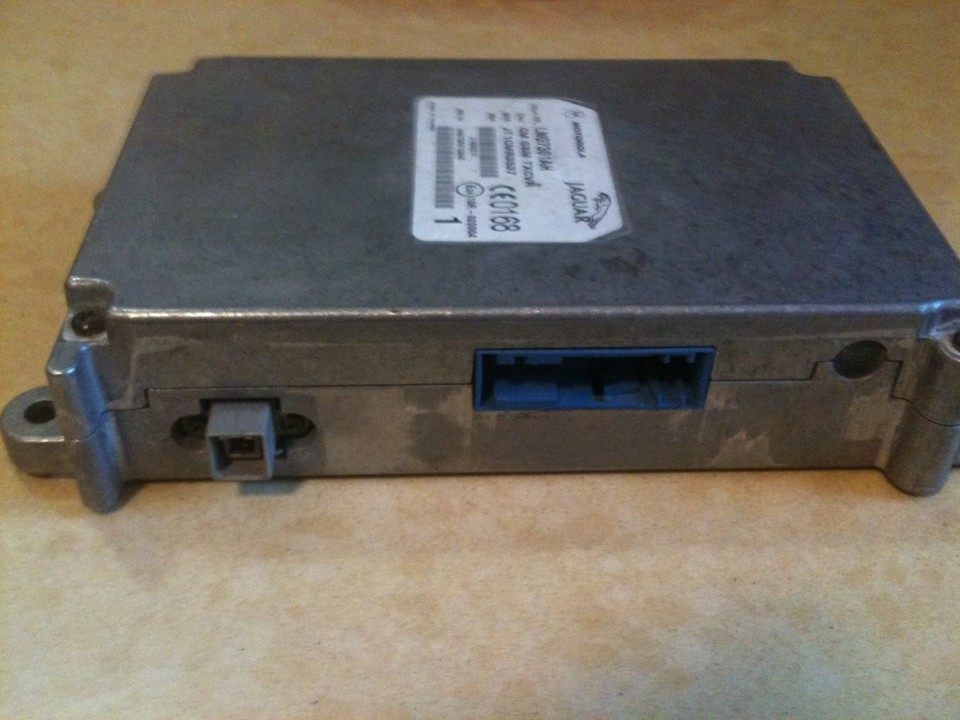 JAGUAR XK8 XKR MOTOROLA TELEPHONE PHONE MODULE ELECTRONIC UNIT GSM ...