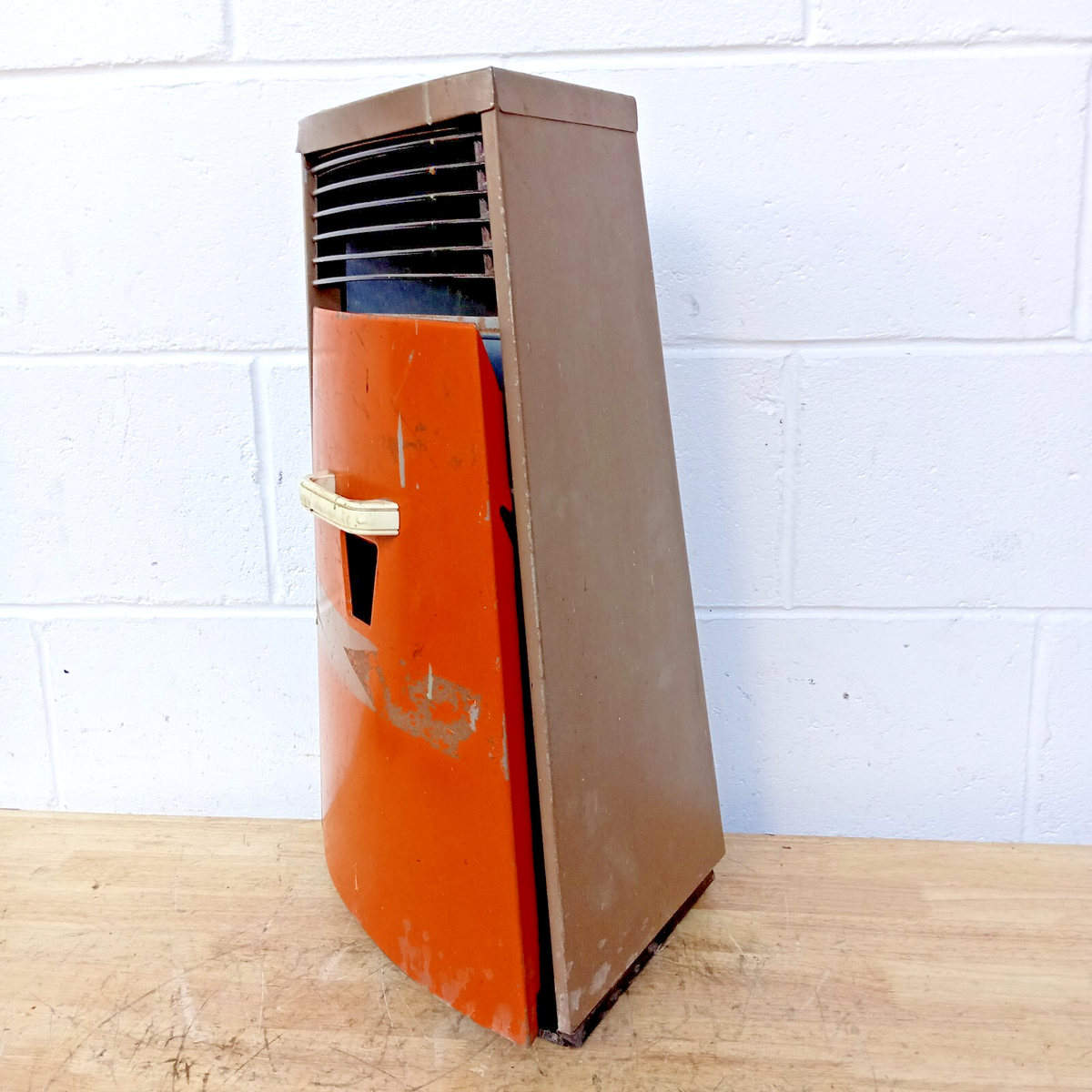 Valor Paraffin Blue Flame Paraffin Heater Vintage aladdin kerosene heater