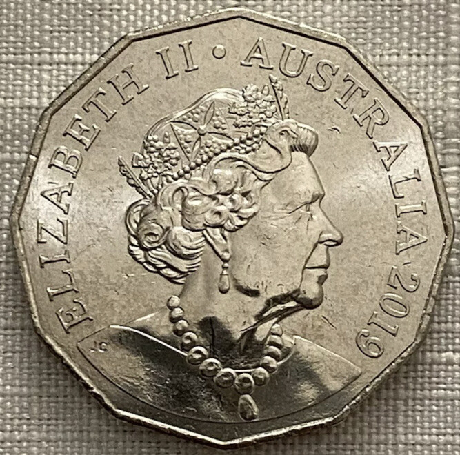 🔥Rare 50 Cent Coin Special Queen Head Design Released Coins Royal ...