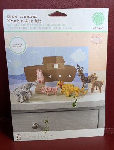 Martha Stewart Noah's Ark Pipe Cleaner DYI Kids CRAFT KIT Elephant Pig ...