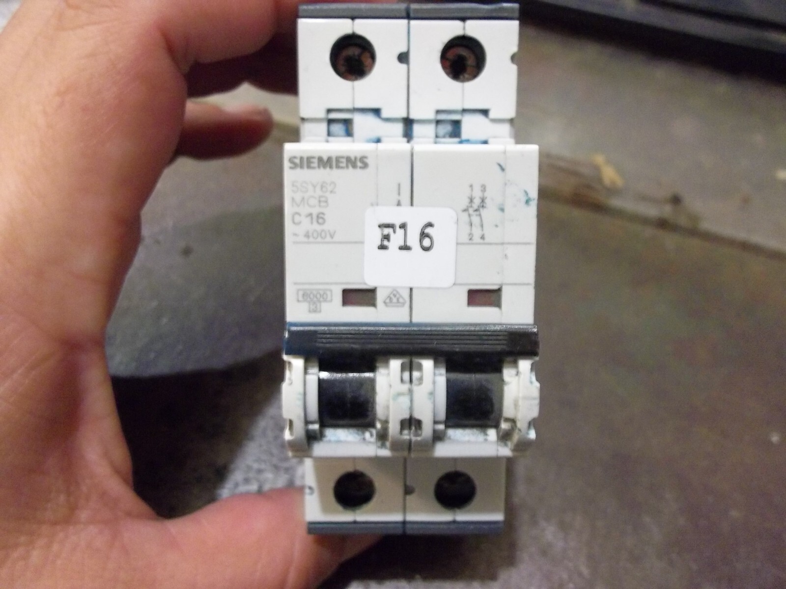 SIEMENS 5SY6216-7 5SY62 MCB C16 MINIATURE CIRCUIT BREAKER 16A 400V 2 ...