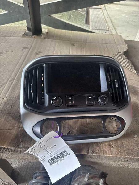 2015-2022 GMC Canyon Radio Control Panel W/Display 7.0" Screen ID ...