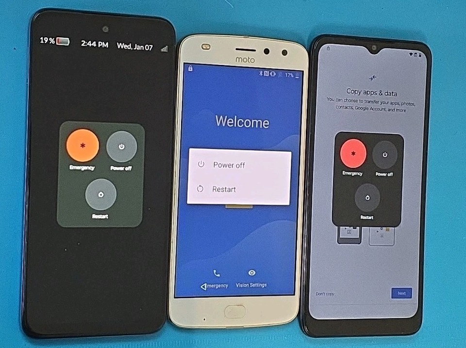 AS-IS Lot of 3 Various Motorola Moto Devices: All Have: Good LCD ...
