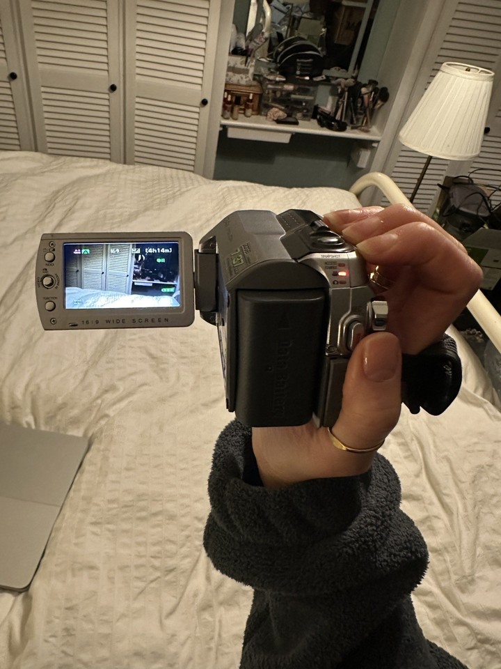 JVC Everio GZ-MG130 digital Camcorder HDD 34x Zoom Compact Video Cam ...