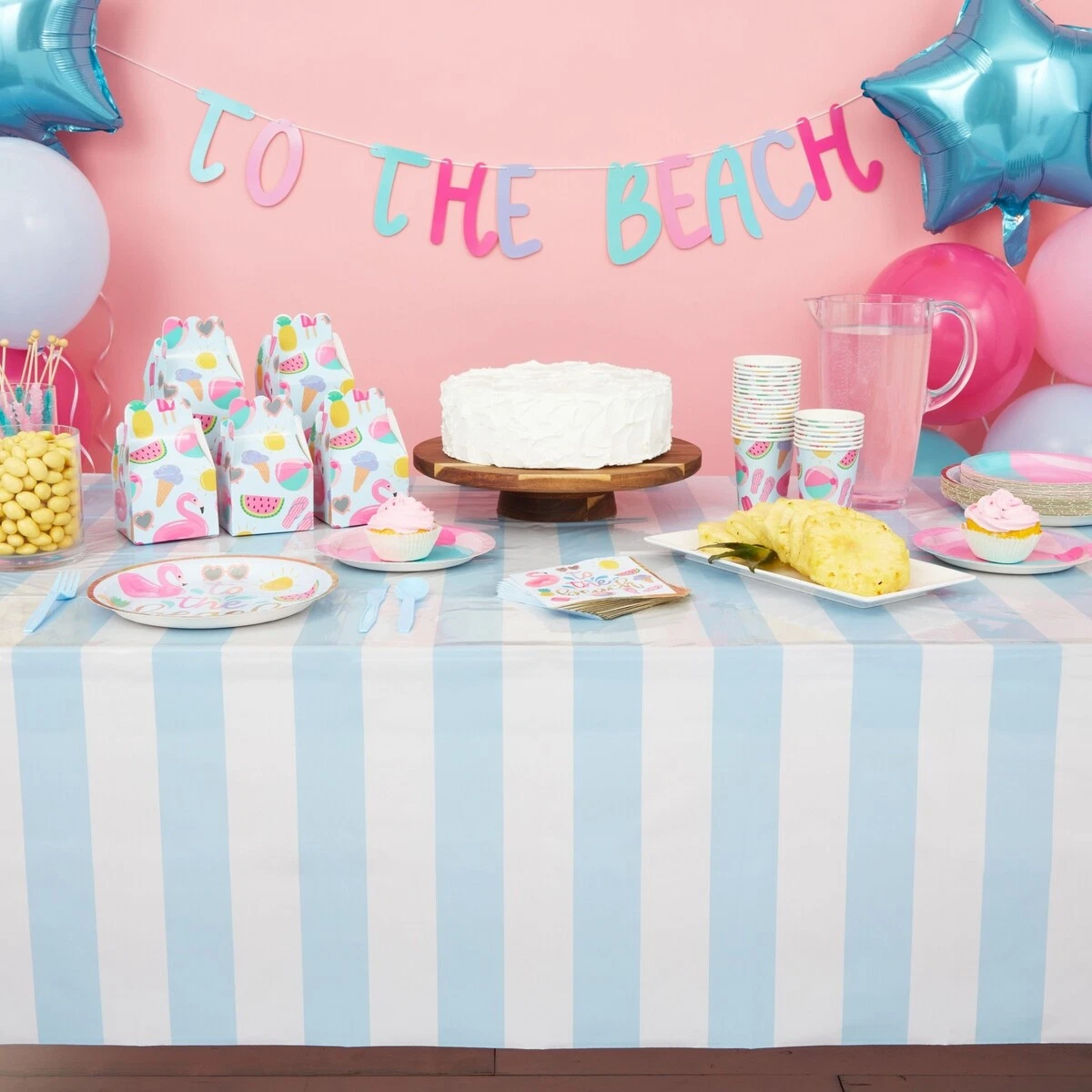 Vs Pink Summer Pool Party