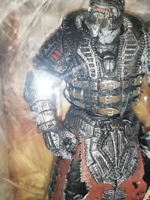 NECA GEARS OF WAR 3 ELITE THERON Gaming Action 7-inch figure MIB MOC ...