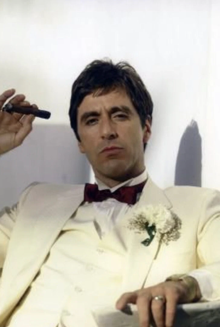 Scarface Al Pacino White Suit