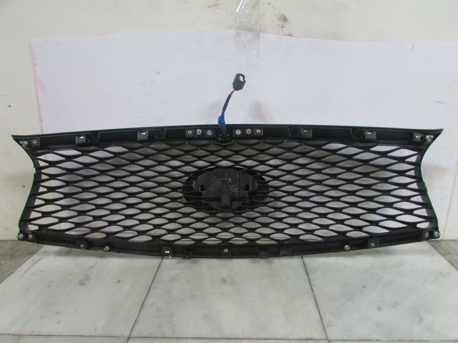 14 15 16 17 INFINITI Q50 Grille With Pre-Crash Camera OEM 623104HB0B ...