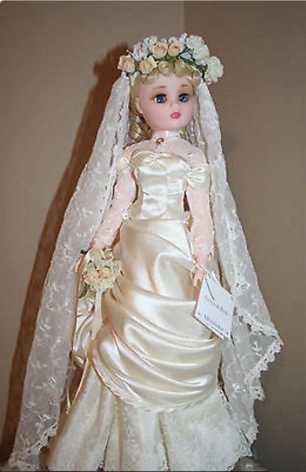 COLLECTORS!! 17” Vintage Madame Alexander Mystery Doll Deborah Bride ...