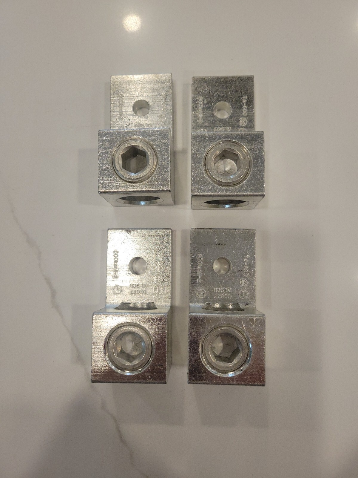 Ilsco D1027 Aluminum Mechanical Lug Connector TA-600 (Lot Of 4), Brand ...
