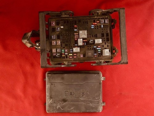 11-16 DURAMAX LML GMC SIERRA 2500 CHEVY SILVERADO fuse box assembly | eBay