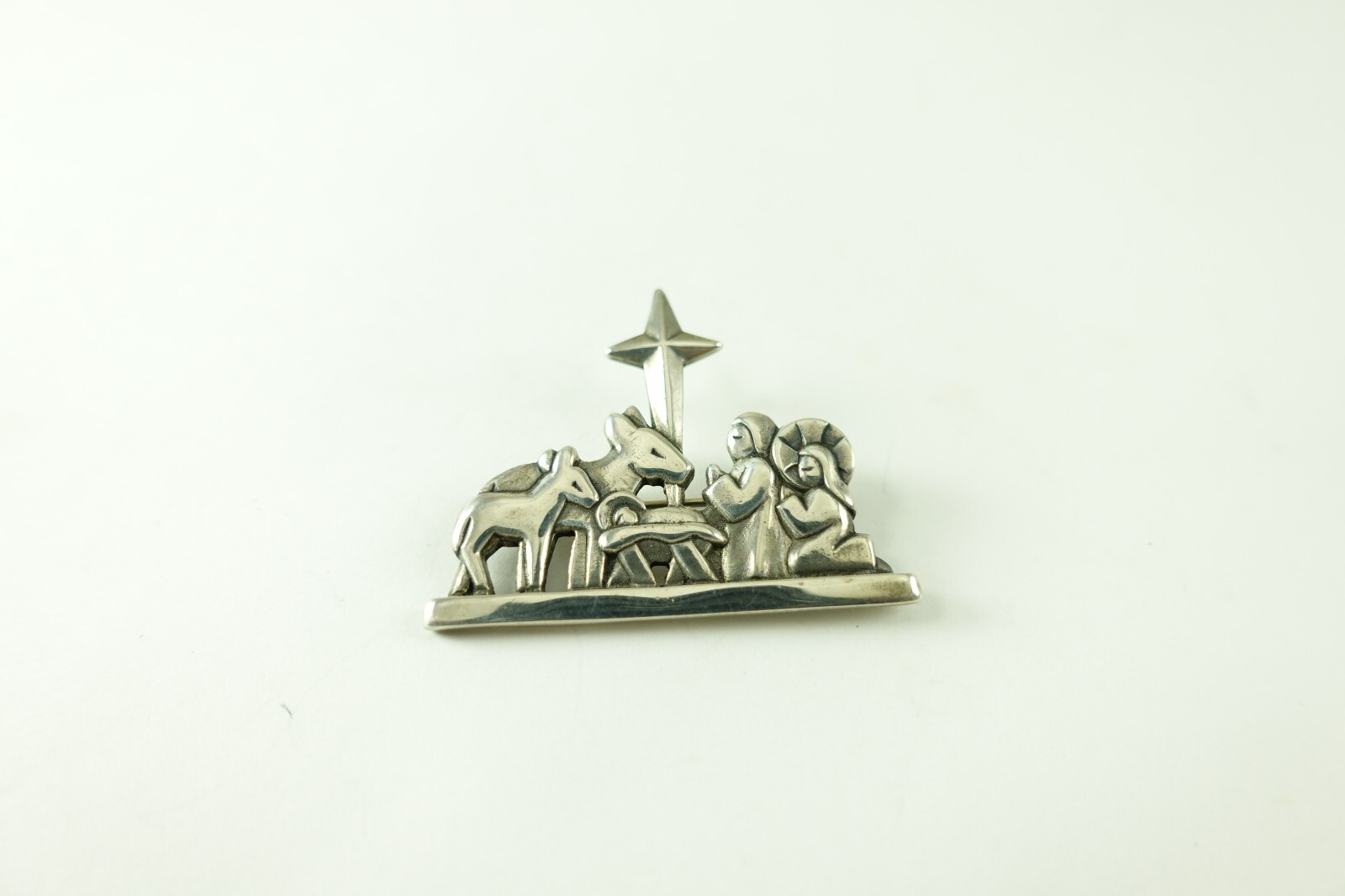 Sterling Silver James Avery Nativity Manger Pin Broo… - Gem