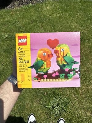 LEGO 40522 Valentine Lovebirds - 298 Pieces - Very Cute 673419359825| eBay