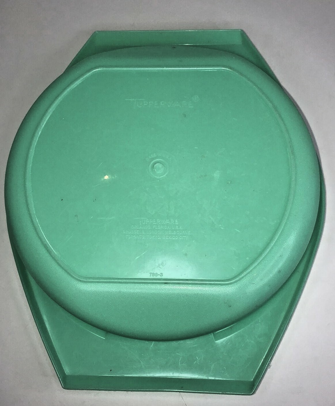 Tupperware Cheese Grater Jadeite Vintage 2 Pieces Bowl Grater 786-3 787 ...