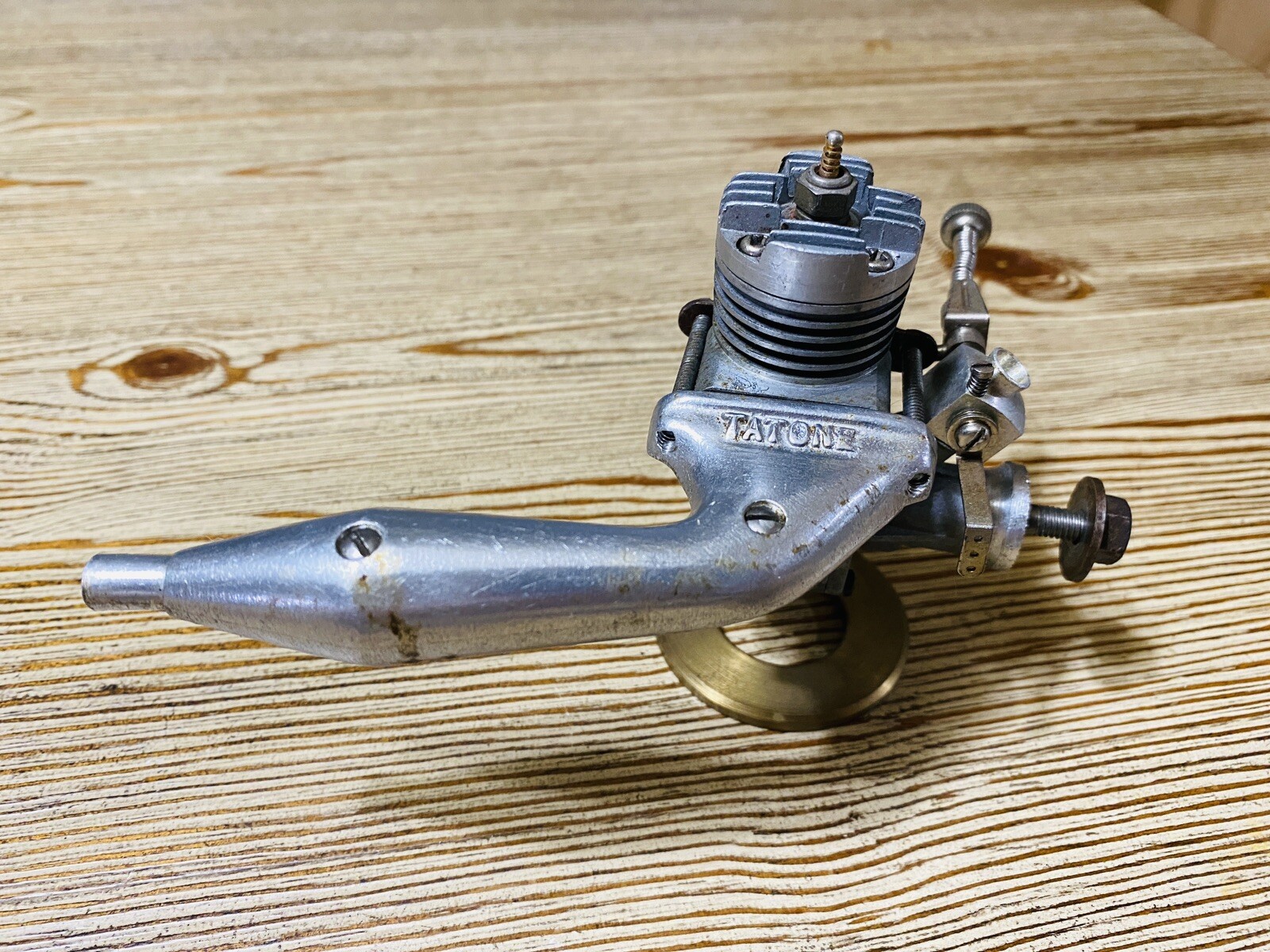 Vintage ENYA 19 MODEL 4004 RC model airplane engine + Tatone Muffler | eBay