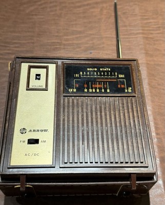VINTAGE Arrow FM/AM Radio AC/DC Model 2408 - Portable Radio - AM Works ...