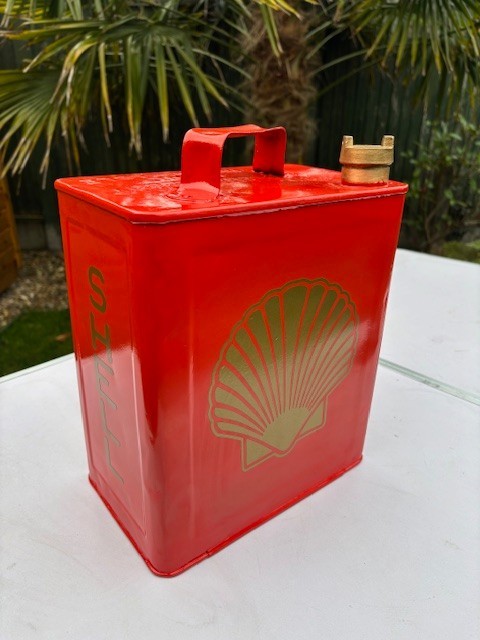Vintage 2 Gallon Fuel Petrol Can 'SHELL' with Brass Cap- Display ...