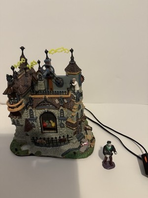 Lemax Spooky Town Halloween Frankenstein Laboratory retired includes ...
