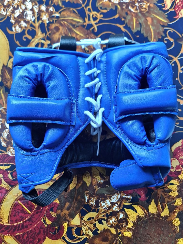 Winning CO-FG-5000 Boxing headguard - size m - custom blue -Made in ...