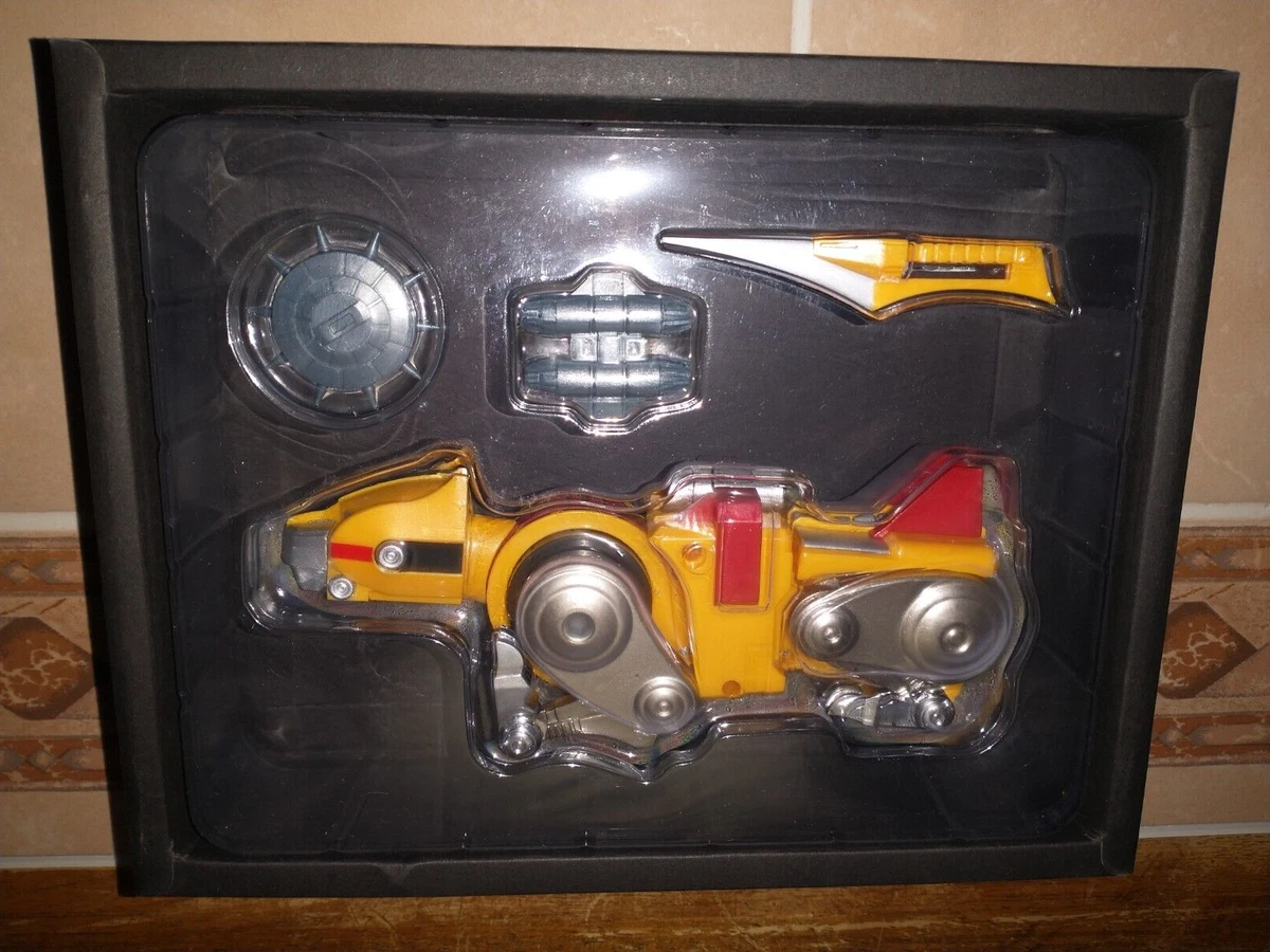 Voltron Force Yellow Lion