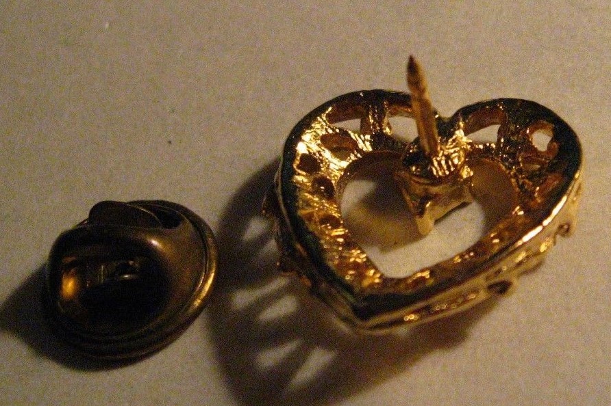 Emerald Rhinestone Heart Lapel Pin - Vintage Green Birthstone Gold Tone ...