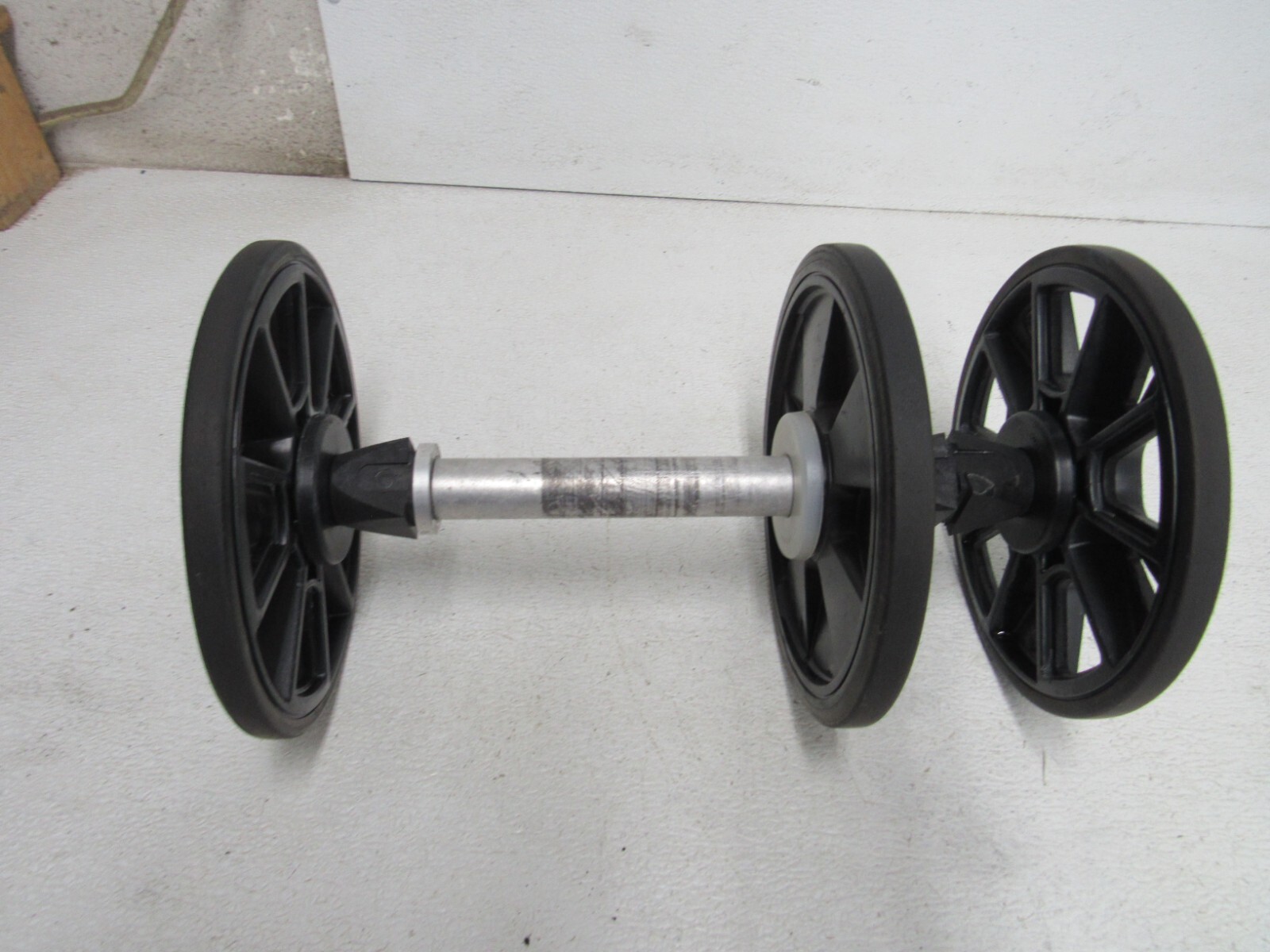 18 SKI DOO RENEGADE G4 850 E-TEC GEN 4 REAR WHEELS AXLE BOGIE IDLER OEM ...