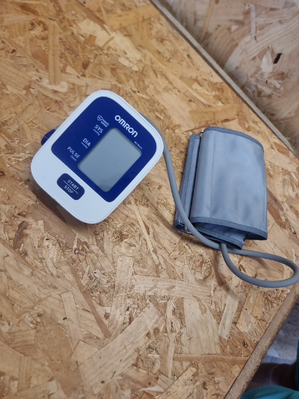 Omron M2 Basic (HEM-7120-E) Upper Arm Blood | Grelly UK