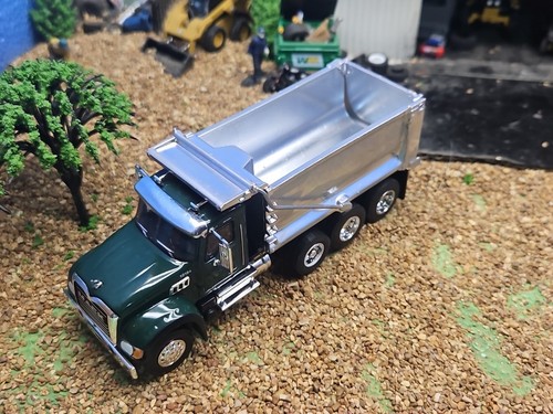CUSTOM Mack Granite Dump Truck 1/64 2020 dcp Greenlight rock gravel ...