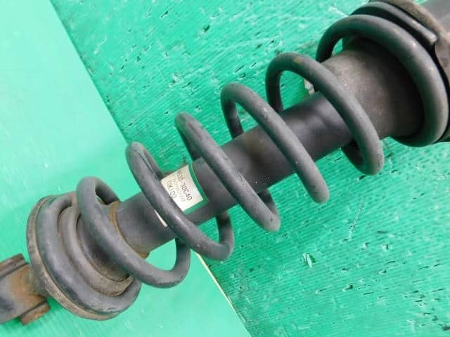 TOYOTA Crown 2016 Rear Right Strut 4853080766/4823130F10 [Used ...