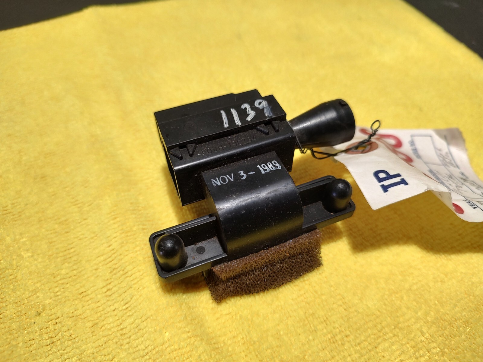 Lincoln Town Car 1990 Heater Core Temperature Sensor Original #87196 ...