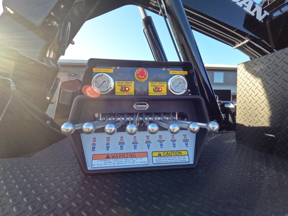 1994 Military M1070 Heavy duty wrecker Tow truck Jerrdan 25K RECOVERY ...