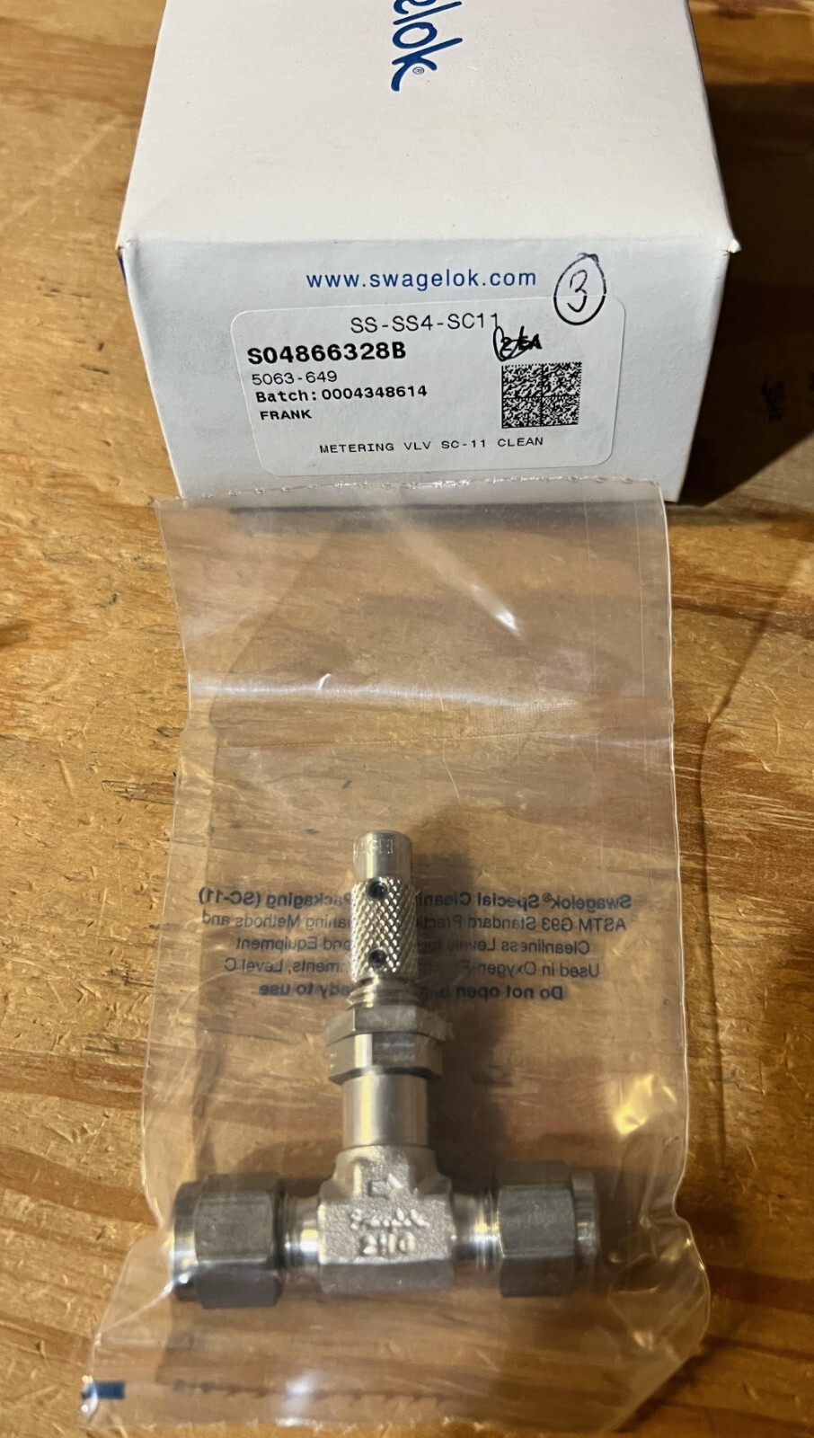 NEW SC11 Swagelok SS-SS4-SC11 LOW-FLOW METERING VALVE 1/4 IN TUBE ...