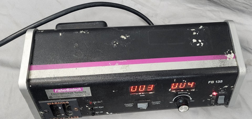 FISHER BIOTECH 500VDC 500MA ELECTROPHORESIS SYSTEM MODEL FB135 POWER ...