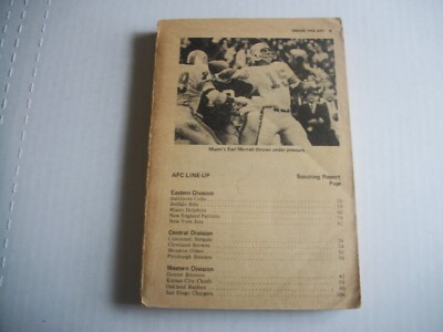 NFL PRO FOOTBALL SOFTCOVER BOOK. TELEVIEWERS GUIDE. BOOK HAS WEAR. | eBay
