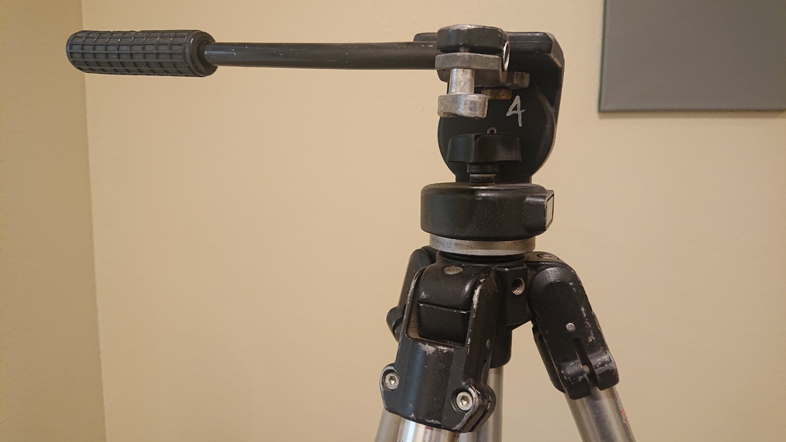 Manfrotto 3011 + 3126 Tripod for sale online | eBay
