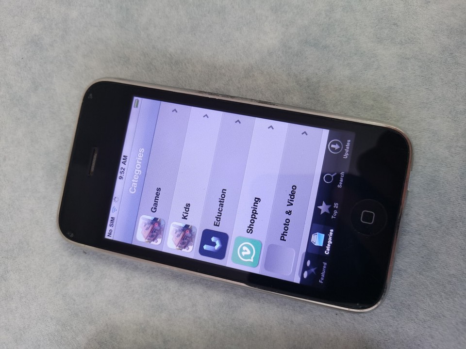 full working Unlocked Original Apple iPhone 3G - 8GB - Black A1241 (GSM ...