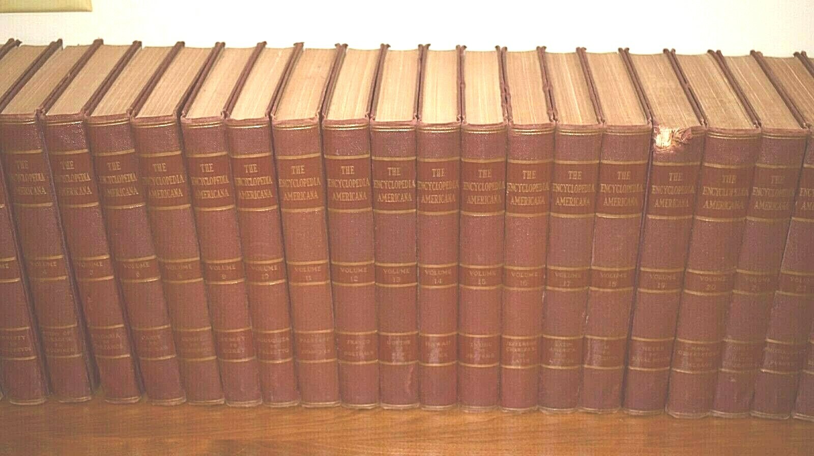 Rare 1939 The Encyclopedia Americana Set 28 of 30 Hard Cover Embossed ...